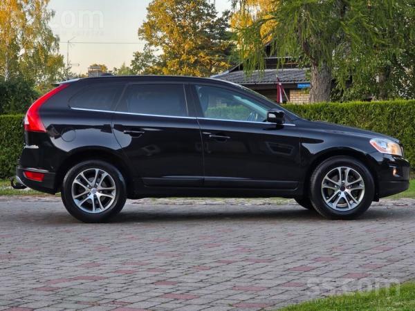 Melns Volvo XC60 2010 Rīga, ar dzinēja tilpumu 2.40 L un nobraukumu 306 tūkst. km par 7950 €, foto 7 vietnē AUTOMOTO.COM.LV