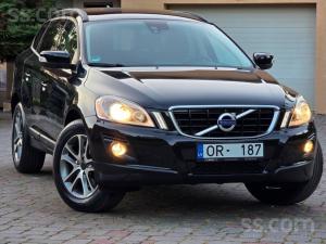 Black Volvo XC60 2010 in Riga, with an engine capacity of 2.40 L and mileage of 306 thousand km for 7950 €, photo 8 on AUTOMOTO.COM.LV
