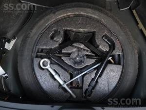 Black Volvo XC60 2010 in Riga, with an engine capacity of 2.40 L and mileage of 306 thousand km for 7950 €, photo 13 on AUTOMOTO.COM.LV