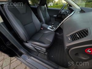Black Volvo XC60 2010 in Riga, with an engine capacity of 2.40 L and mileage of 306 thousand km for 7950 €, photo 20 on AUTOMOTO.COM.LV