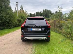 Melns Volvo XC60 2010 Rīga, ar dzinēja tilpumu 2.40 L un nobraukumu 280 tūkst. km par 7490 €, foto 4 vietnē AUTOMOTO.COM.LV