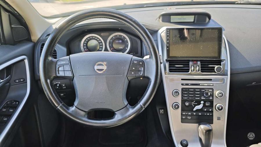 Melns Volvo XC60 2010 Klaipėda, ar dzinēja tilpumu 3.00 L un nobraukumu 255 tūkst. km par 6400 €, foto 14 vietnē AUTOMOTO.COM.LV