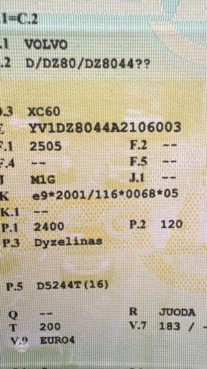 Melns Volvo XC60 2010 Panevēža, ar dzinēja tilpumu 2.40 L un nobraukumu 267 tūkst. km par 5600 €, foto 13 vietnē AUTOMOTO.COM.LV