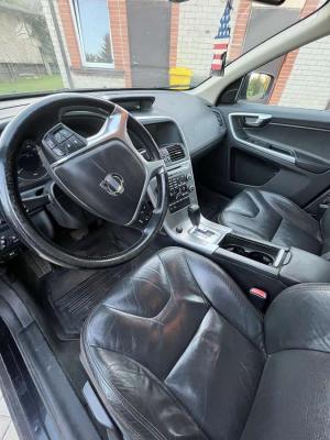 Melns Volvo XC60 2010 Šauļi, ar dzinēja tilpumu 2.40 L un nobraukumu 397 tūkst. km par 5400 €, foto 7 vietnē AUTOMOTO.COM.LV