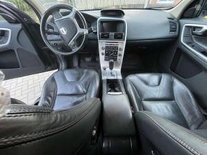 Melns Volvo XC60 2010 Šauļi, ar dzinēja tilpumu 2.40 L un nobraukumu 397 tūkst. km par 5400 €, foto 8 vietnē AUTOMOTO.COM.LV