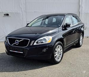 Black Volvo XC60 2010 in Kaunas, with an engine capacity of 2.40 L and mileage of 288 thousand km for 5990 €, photo 4 on AUTOMOTO.COM.LV