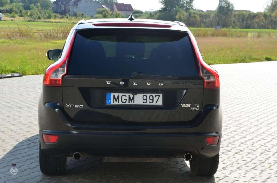 Black Volvo XC60 2010 in Siauliai, with an engine capacity of 3.19 L and mileage of 230 thousand km for 5900 €, photo 16 on AUTOMOTO.COM.LV