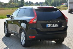 Black Volvo XC60 2010 in Siauliai, with an engine capacity of 3.19 L and mileage of 230 thousand km for 5900 €, photo 17 on AUTOMOTO.COM.LV