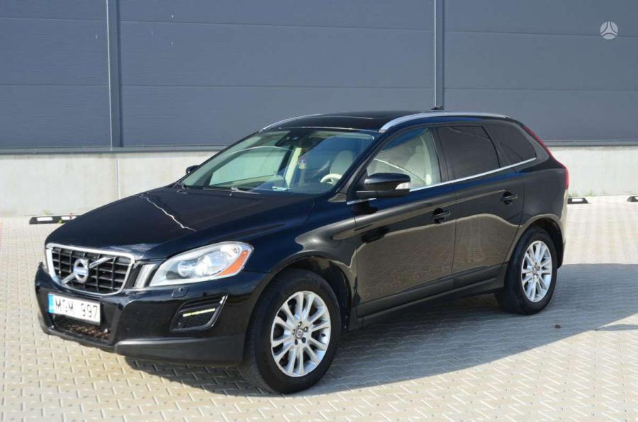 Black Volvo XC60 2010 in Siauliai, with an engine capacity of 3.19 L and mileage of 230 thousand km for 5900 €, photo 25 on AUTOMOTO.COM.LV