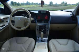 Black Volvo XC60 2010 in Siauliai, with an engine capacity of 3.19 L and mileage of 230 thousand km for 5900 €, photo 29 on AUTOMOTO.COM.LV