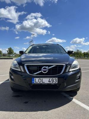 Melns Volvo XC60 2010 Šauļi, ar dzinēja tilpumu 2.40 L un nobraukumu 227 tūkst. km par 8600 €, foto 4 vietnē AUTOMOTO.COM.LV