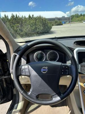 Melns Volvo XC60 2010 Šauļi, ar dzinēja tilpumu 2.40 L un nobraukumu 227 tūkst. km par 8600 €, foto 13 vietnē AUTOMOTO.COM.LV
