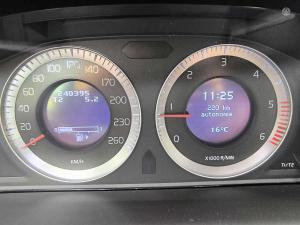 Black Volvo XC60 2010 in Utena, with an engine capacity of 2.40 L and mileage of 241 thousand km for 7450 €, photo 19 on AUTOMOTO.COM.LV