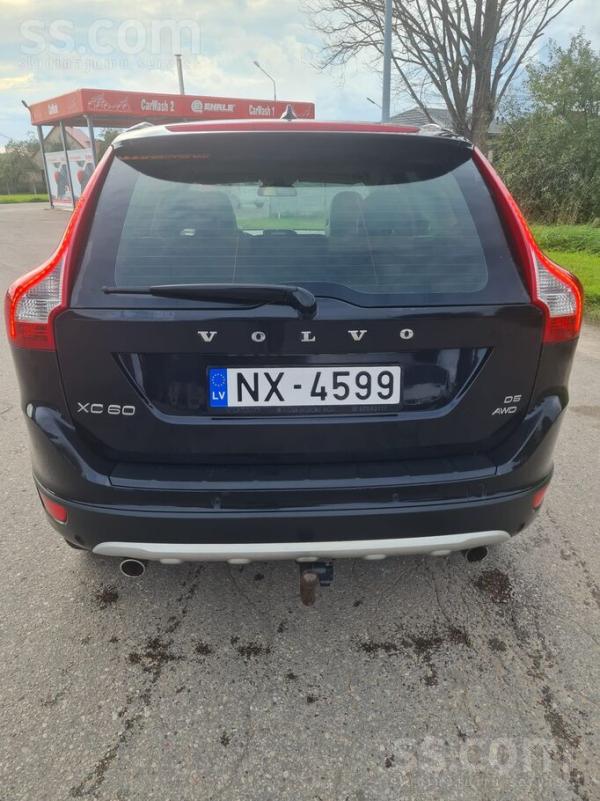 Volvo XC60 2010 Daugavpils vietnē Melns Volvo XC60 2010 Daugavpils, ar dzinēja tilpumu 2.40 L un nobraukumu 0 tūkst. km par 5350 €, foto 8 vietnē AUTOMOTO.COM.LV
