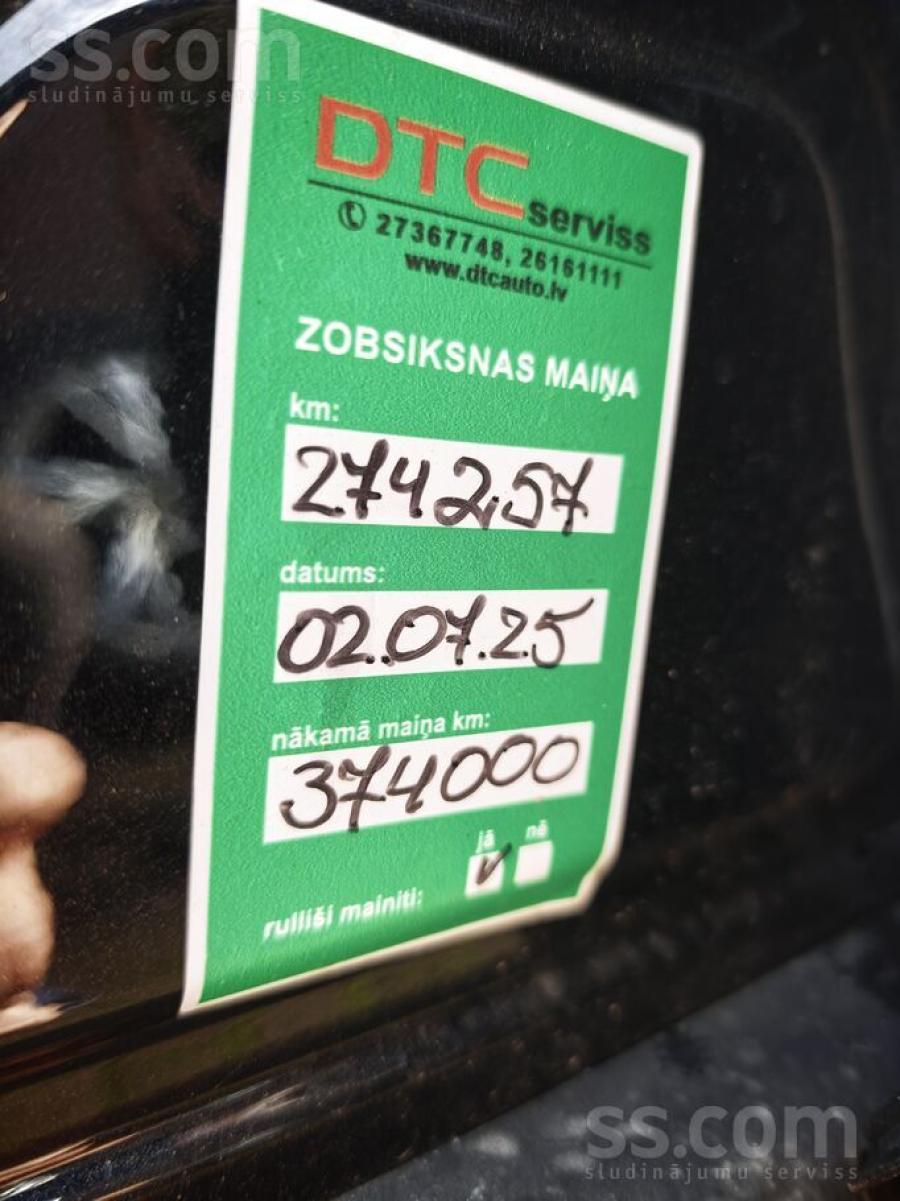 Черный Вольво ХС60 2010 в Рига, объемом двигателя 2.40 л и пробегом 295 тыс. км за 8700 €, фото 23 на AUTOMOTO.COM.LV