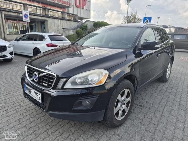 Black Volvo XC60 2010 in Alytus, with an engine capacity of 2.40 L and mileage of 342 thousand km for 6800 €, photo 1 on AUTOMOTO.COM.LV