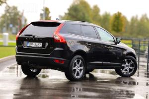 Melns Volvo XC60 2010 Jelgava, ar dzinēja tilpumu 2.00 L un nobraukumu 315 tūkst. km par 8850 €, foto 5 vietnē AUTOMOTO.COM.LV