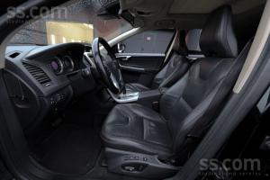 Melns Volvo XC60 2010 Jelgava, ar dzinēja tilpumu 2.00 L un nobraukumu 315 tūkst. km par 8850 €, foto 8 vietnē AUTOMOTO.COM.LV