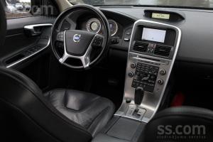 Melns Volvo XC60 2010 Jelgava, ar dzinēja tilpumu 2.00 L un nobraukumu 315 tūkst. km par 8850 €, foto 12 vietnē AUTOMOTO.COM.LV