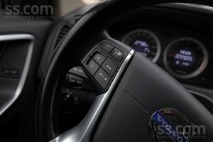 Melns Volvo XC60 2010 Jelgava, ar dzinēja tilpumu 2.00 L un nobraukumu 315 tūkst. km par 8850 €, foto 22 vietnē AUTOMOTO.COM.LV
