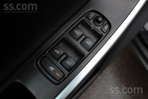 Melns Volvo XC60 2010 Jelgava, ar dzinēja tilpumu 2.00 L un nobraukumu 315 tūkst. km par 8850 €, foto 25 vietnē AUTOMOTO.COM.LV