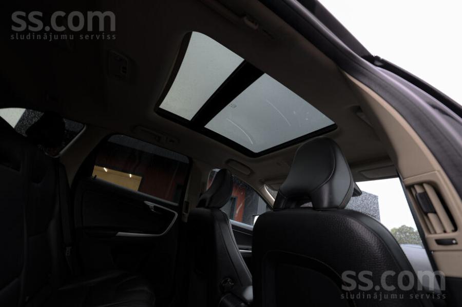 Melns Volvo XC60 2010 Jelgava, ar dzinēja tilpumu 2.00 L un nobraukumu 315 tūkst. km par 8850 €, foto 29 vietnē AUTOMOTO.COM.LV
