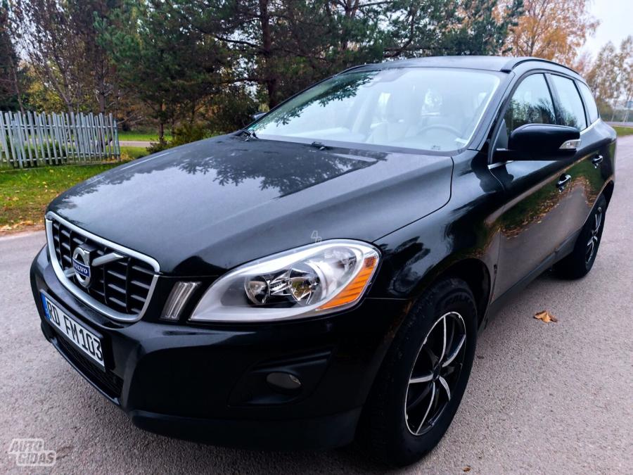 Black Volvo XC60 2010 in Mazeikiai, with an engine capacity of 2.40 L and mileage of 277 thousand km for 7200 €, photo 1 on AUTOMOTO.COM.LV