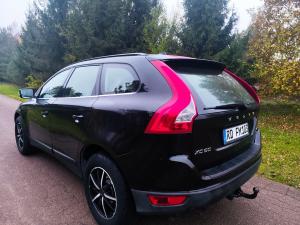 Black Volvo XC60 2010 in Mazeikiai, with an engine capacity of 2.40 L and mileage of 277 thousand km for 7200 €, photo 22 on AUTOMOTO.COM.LV