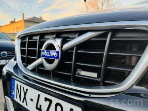 Melns Volvo XC60 2011 Daugavpils, ar dzinēja tilpumu 2.40 L un nobraukumu 0 tūkst. km par 10900 €, foto 10 vietnē AUTOMOTO.COM.LV