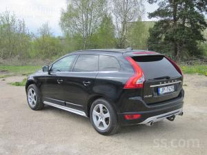 Black Volvo XC60 2011 in Riga, with an engine capacity of 2.00 L and mileage of 0 thousand km for 8300 €, photo 5 on AUTOMOTO.COM.LV