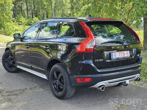 Melns Volvo XC60 2011 Rīga, ar dzinēja tilpumu 2.00 L un nobraukumu 0 tūkst. km par 2900 €, foto 5 vietnē AUTOMOTO.COM.LV