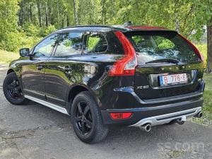 Melns Volvo XC60 2011 Rīga, ar dzinēja tilpumu 2.00 L un nobraukumu 0 tūkst. km par 2900 €, foto 5 vietnē AUTOMOTO.COM.LV