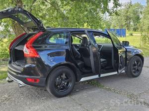Melns Volvo XC60 2011 Rīga, ar dzinēja tilpumu 2.00 L un nobraukumu 0 tūkst. km par 2900 €, foto 16 vietnē AUTOMOTO.COM.LV