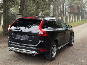 Black Volvo XC60 2011 in Vilnius, with an engine capacity of 2.40 L and mileage of 257 thousand km for 8700 €, photo 7 on AUTOMOTO.COM.LV