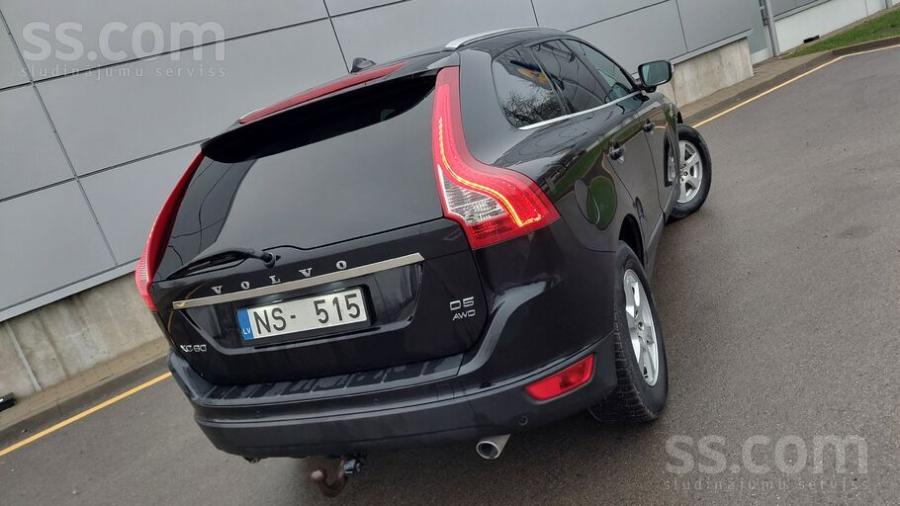 Black Volvo XC60 2011 in Riga, with an engine capacity of 2.40 L and mileage of 257 thousand km for 10500 €, photo 30 on AUTOMOTO.COM.LV