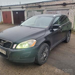 Black Volvo XC60 2011 in Riga, with an engine capacity of 2.40 L and mileage of 350 thousand km for 7200 €, photo  on AUTOMOTO.COM.LV