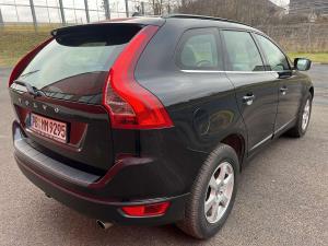 Black Volvo XC60 2011 in Telschi, with an engine capacity of 2.40 L and mileage of 259 thousand km for 7700 €, photo 9 on AUTOMOTO.COM.LV