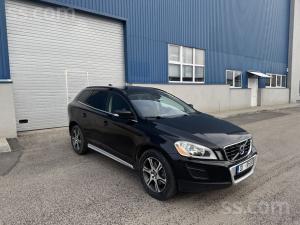 Melns Volvo XC60 2011 Rēzekne, ar dzinēja tilpumu 2.00 L un nobraukumu 278 tūkst. km par 7200 €, foto 5 vietnē AUTOMOTO.COM.LV