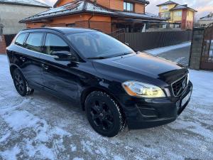 Black Volvo XC60 2011 in Kaunas, with an engine capacity of 2.40 L and mileage of 350 thousand km for 6900 €, photo 3 on AUTOMOTO.COM.LV