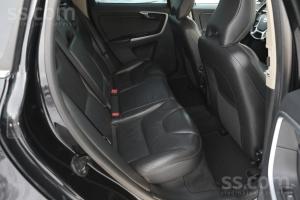 Melns Volvo XC60 2011 Rīga, ar dzinēja tilpumu 2.40 L un nobraukumu 0 tūkst. km par 9990 €, foto 10 vietnē AUTOMOTO.COM.LV