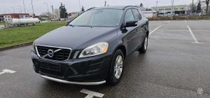 Black Volvo XC60 2011 in Ukmerge, with an engine capacity of 2.00 L and mileage of 278 thousand km for 8700 €, photo 3 on AUTOMOTO.COM.LV