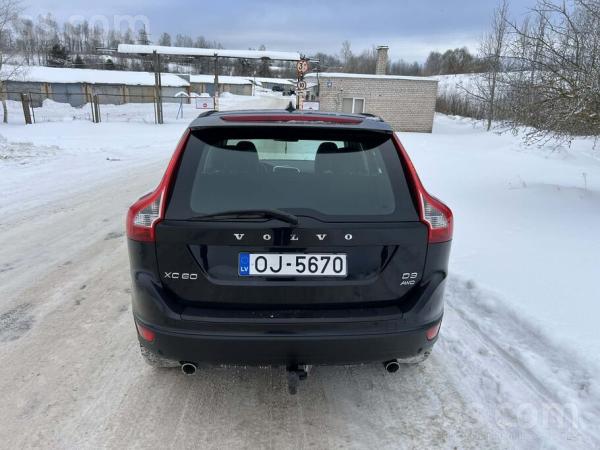 Black Volvo XC60 2011 in Rezekne, with an engine capacity of 2.40 L and mileage of 0 thousand km for 8350 €, photo 8 on AUTOMOTO.COM.LV