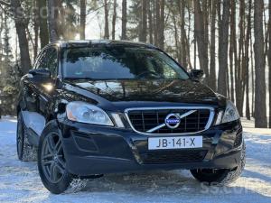 Black Volvo XC60 2011 in Daugavpils, with an engine capacity of 2.40 L and mileage of 276 thousand km for 9400 €, photo 5 on AUTOMOTO.COM.LV
