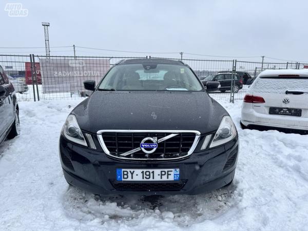 Melns Volvo XC60 2011 Kauņa, ar dzinēja tilpumu 2.40 L un nobraukumu 201 tūkst. km par 9250 €, foto 2 vietnē AUTOMOTO.COM.LV