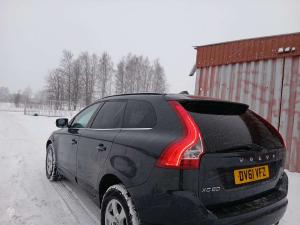 Melns Volvo XC60 2011 Šilutė, ar dzinēja tilpumu 2.40 L un nobraukumu 196 tūkst. km par 3200 €, foto 2 vietnē AUTOMOTO.COM.LV
