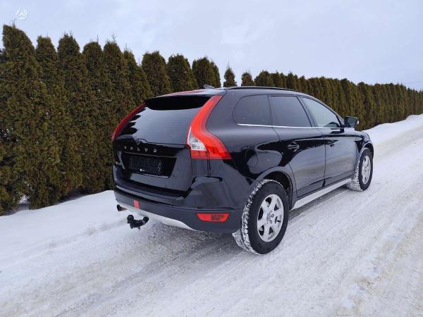 Black Volvo XC60 2011 in Kaunas, with an engine capacity of 1.98 L and mileage of 277 thousand km for 6750 €, photo 7 on AUTOMOTO.COM.LV