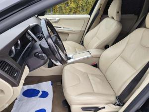 Melns Volvo XC60 2011 Kauņa, ar dzinēja tilpumu 1.98 L un nobraukumu 277 tūkst. km par 6750 €, foto 14 vietnē AUTOMOTO.COM.LV