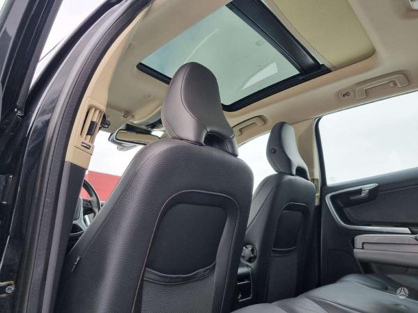Melns Volvo XC60 2011 Kauņa, ar dzinēja tilpumu 2.40 L un nobraukumu 186 tūkst. km par 9950 €, foto 11 vietnē AUTOMOTO.COM.LV