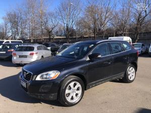 Black Volvo XC60 2011 in Klaipeda, with an engine capacity of 2.00 L and mileage of 294 thousand km for 9500 €, photo 8 on AUTOMOTO.COM.LV