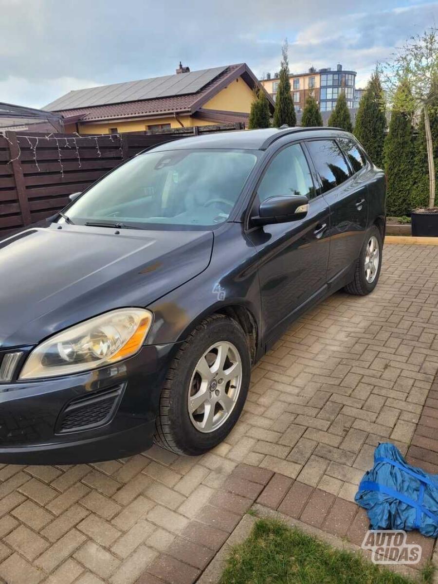 Melns Volvo XC60 2011 Kauņa, ar dzinēja tilpumu 2.40 L un nobraukumu 480 tūkst. km par 5900 €, foto 6 vietnē AUTOMOTO.COM.LV